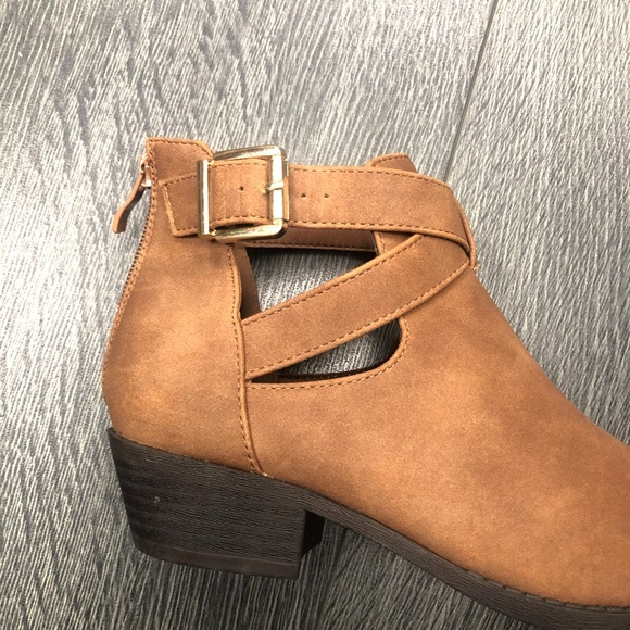 Shoes | Tan Ankle Bootie Block Heel | Poshmark